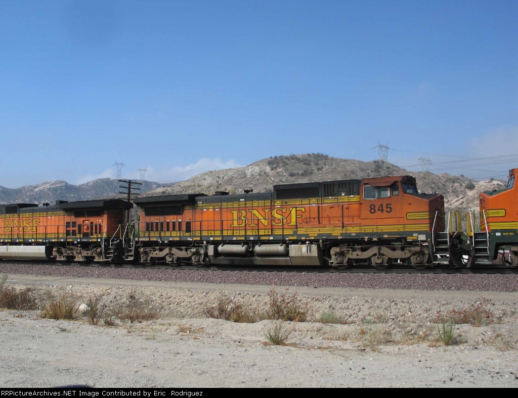 BNSF 845